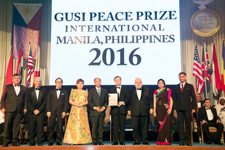 SGI President Awarded Gusi Peace Prize | Daisaku Ikeda Official Website