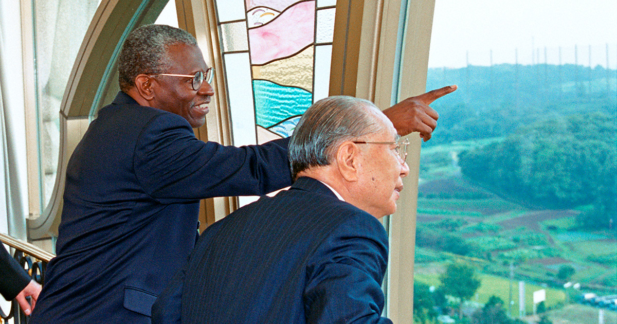 Lawrence E. Carter - Tribute | Daisaku Ikeda Official Website